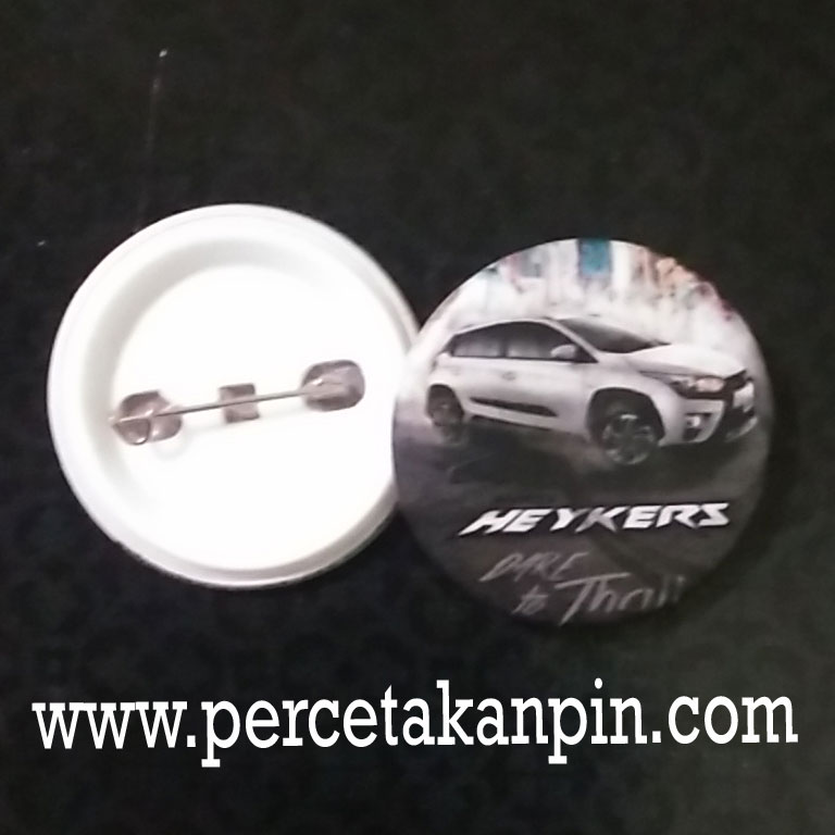 Jual Pin Plastik Bros Bulat | PERCETAKAN PIN